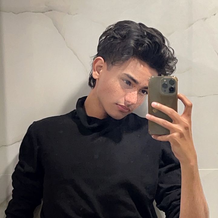 🦄 @alyxemraan - Aly Emraan - TikTok